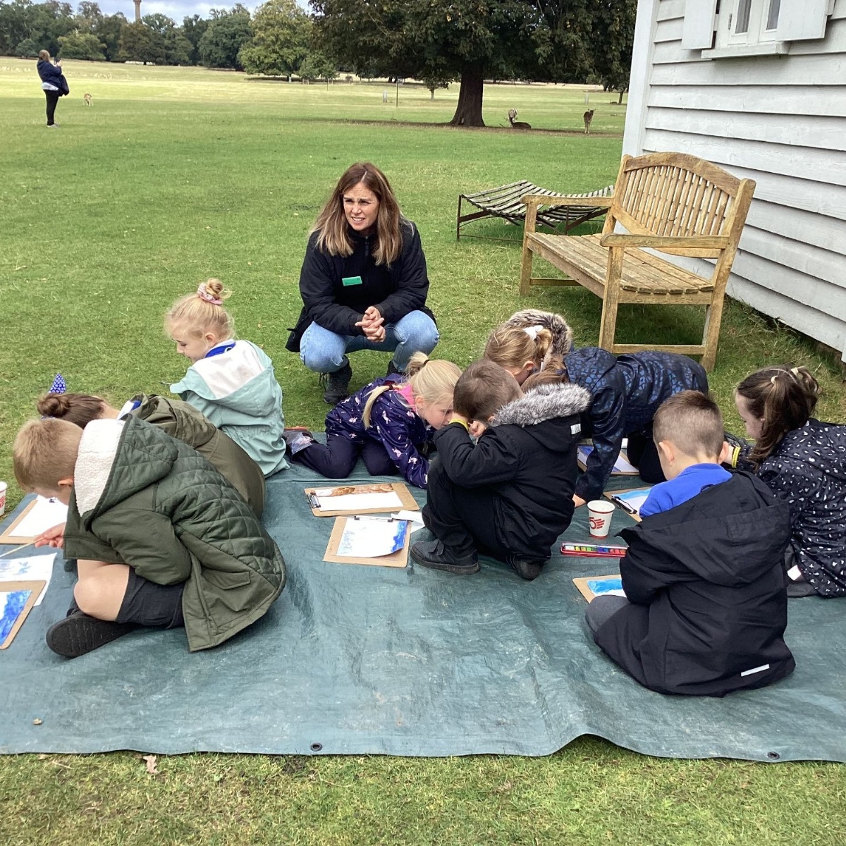 West Lynn Primary School - Our children take art at Holkham